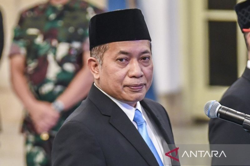 Siapa Ferry Juliantono? Ini Harapan Pelaku Usaha untuk Menteri Koperasi ...