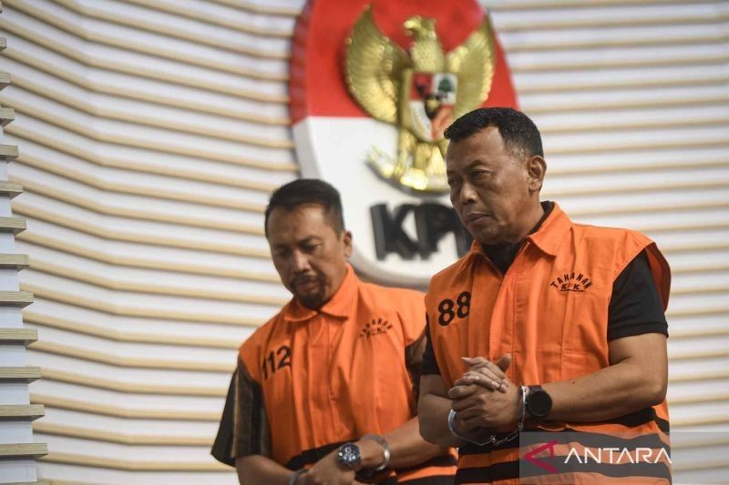 KPK Sita Uang Tunai di Rumah Dinas Bupati Ponorogo, Terkait Kasus Suap dan Gratifikasi - merdeka.com