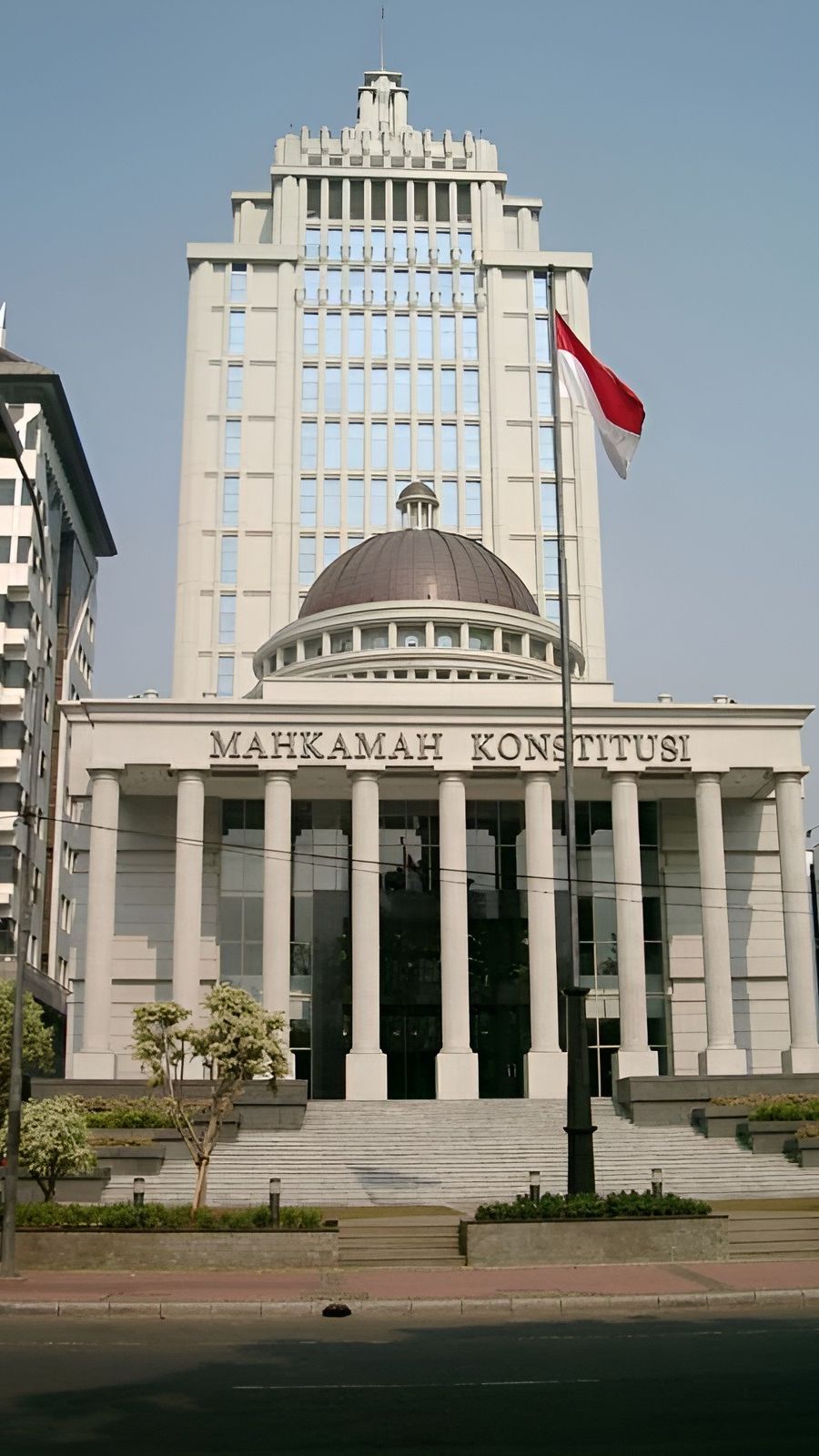 Kejanggalan MK Kabulkan Gugatan Kepala Daerah Bisa Jadi Capres Cawapres ... Kejanggalan MK Kabulkan Gugatan Kepala Daerah Bisa Jadi Capres Cawapres ...