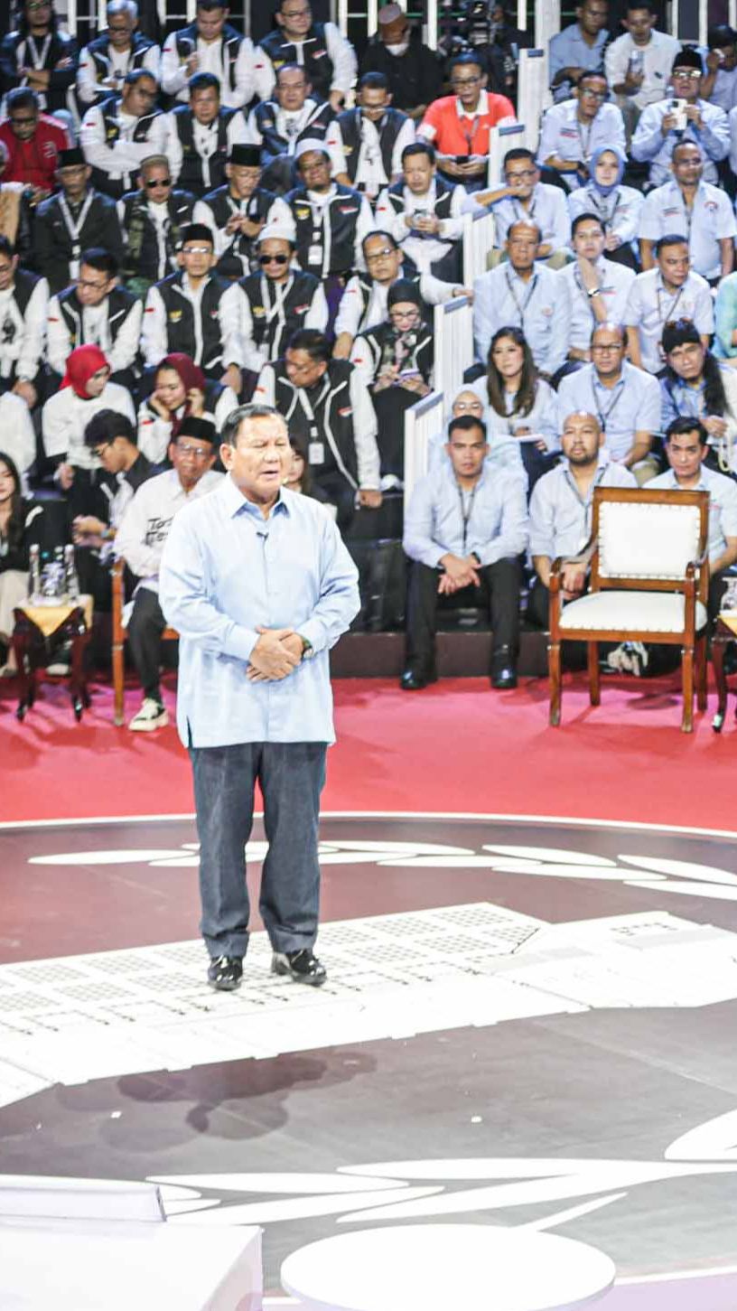 Ada Tentara Aktif Mayor Teddy Duduk di Barisan Pendukung Prabowo saat ... Ada Tentara Aktif Mayor Teddy Duduk di Barisan Pendukung Prabowo saat ...
