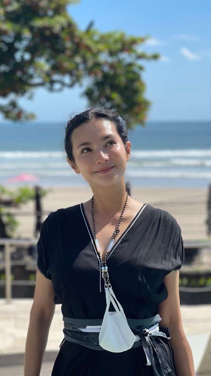 Awet Muda di Usia 52 Tahun! 8 Potret Nunu Datau Artis Langganan Peran ...