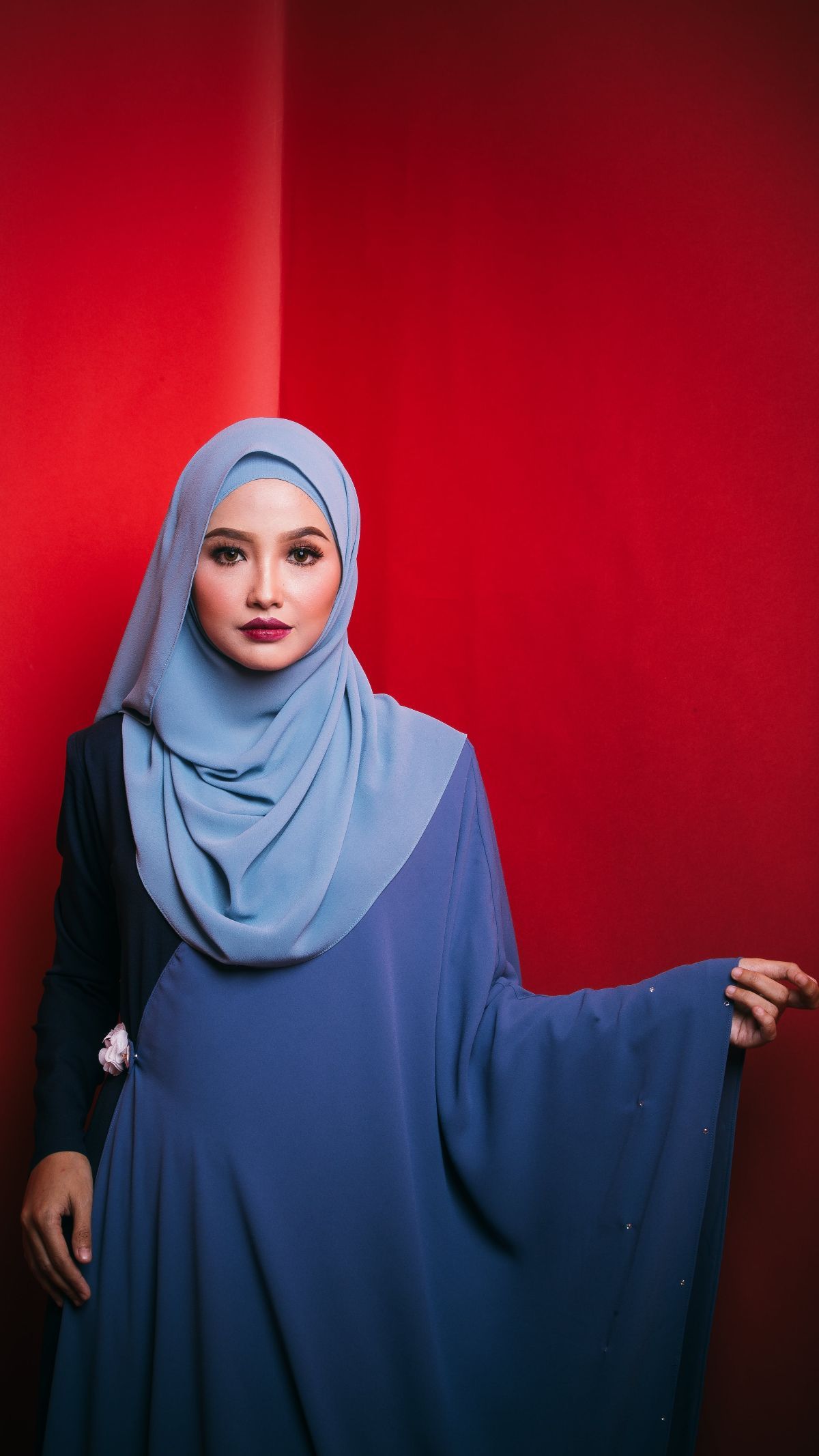 Tutorial Pashmina Silk Elegan,Cocok Dipadukan dengan Abaya