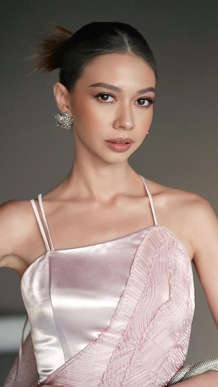 Homey Banget! 7 Potret Rumah Orangtua Yuki Kato