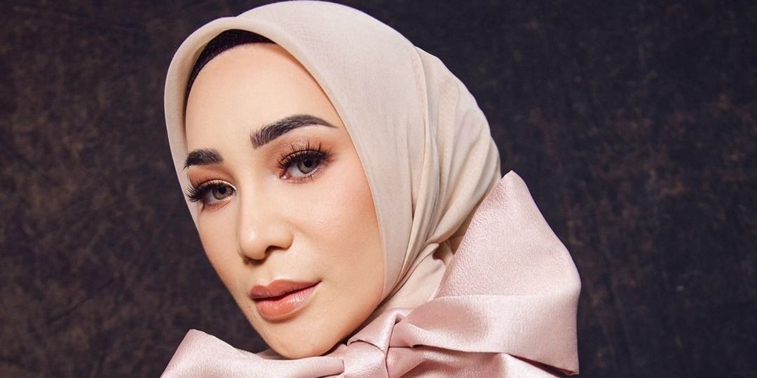 Mengenal Sosok Rien Taulany, Istri Andre Taulany yang Kini Jadi Sorotan