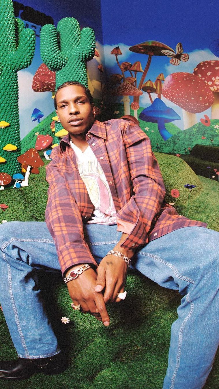 Rapper Asap Rocky Jadi Model Produk Lip Balm, Bikin Laris Manis