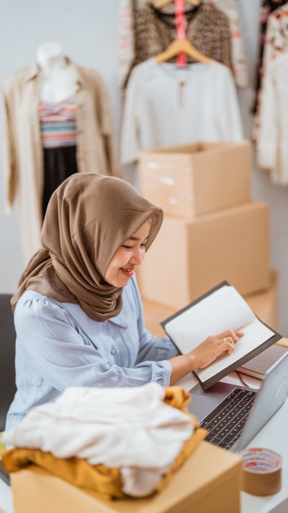Bocorkan Hasil Riset, INDEF Ungkap Kampus UMKM Shopee Jadi Program ... Bocorkan Hasil Riset, INDEF Ungkap Kampus UMKM Shopee Jadi Program ...