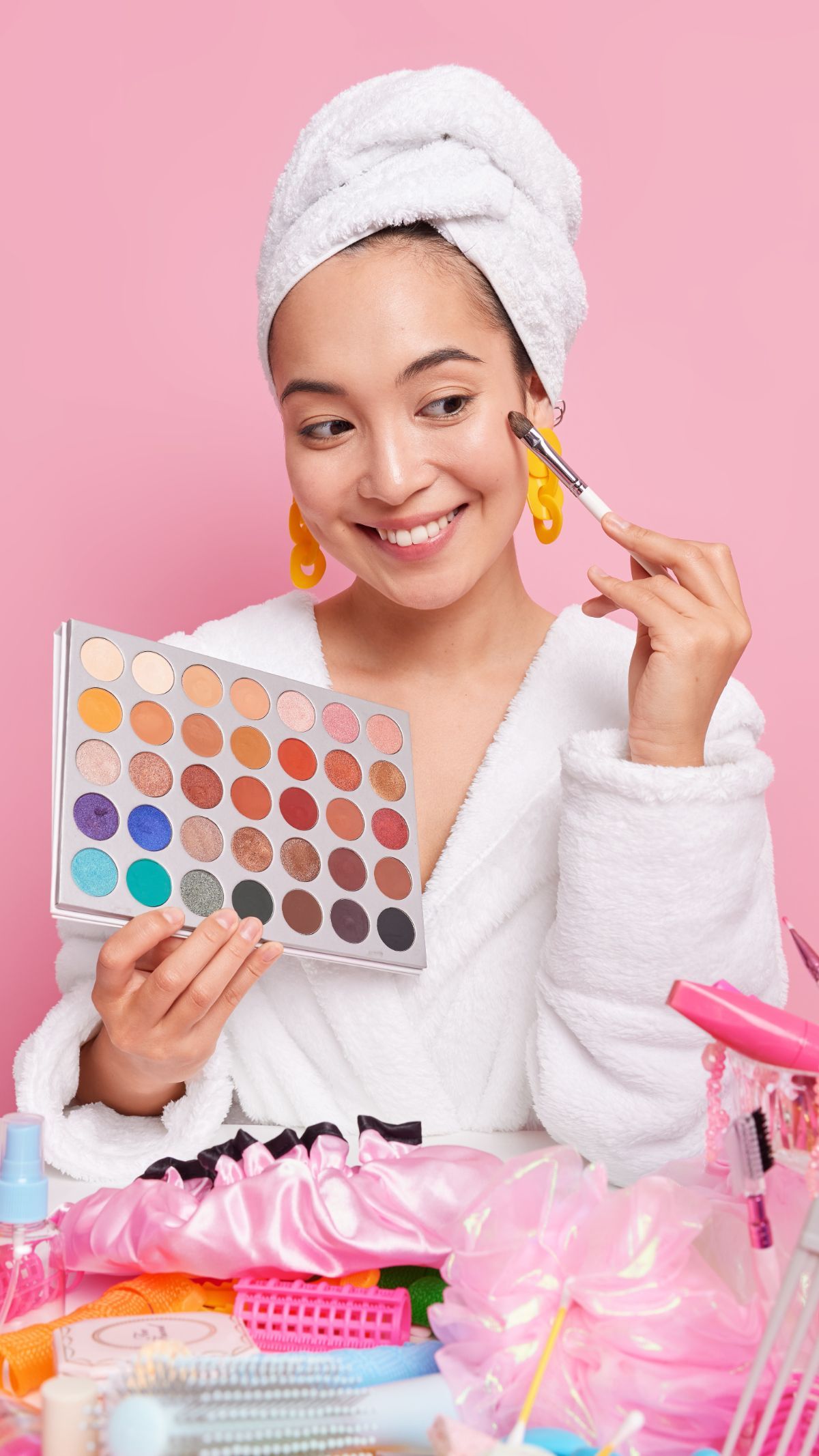 10 Produk Makeup yang Wajib Dimiliki untuk Pemula