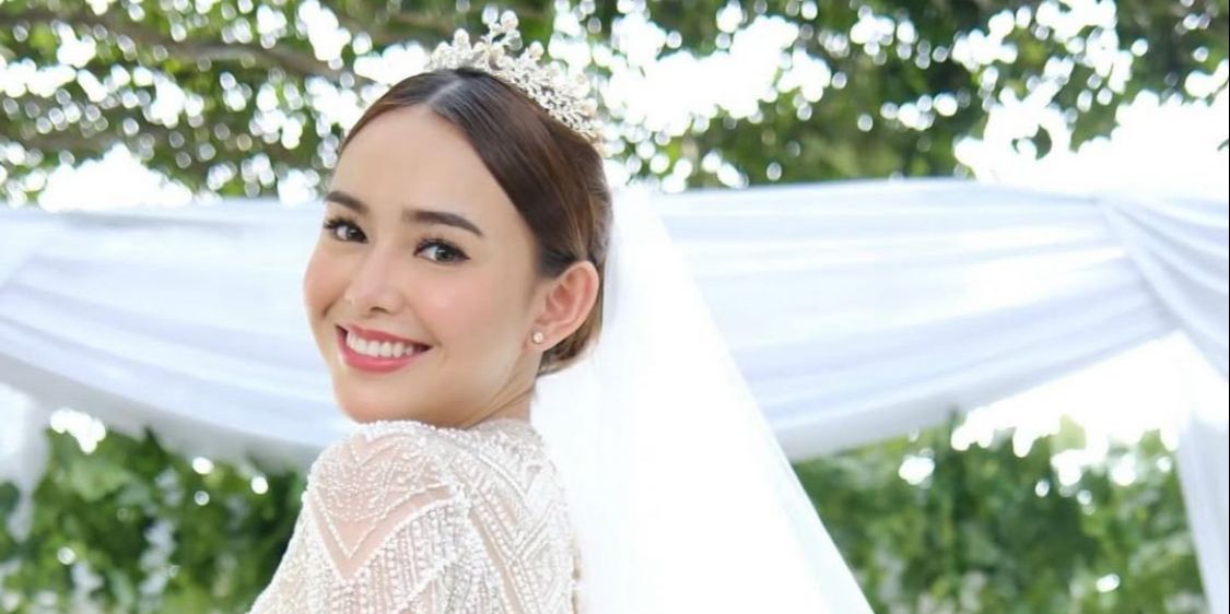 Viral Foto Cantik Amanda Manopo Pakai Gaun Penganting di Media Sosial ...
