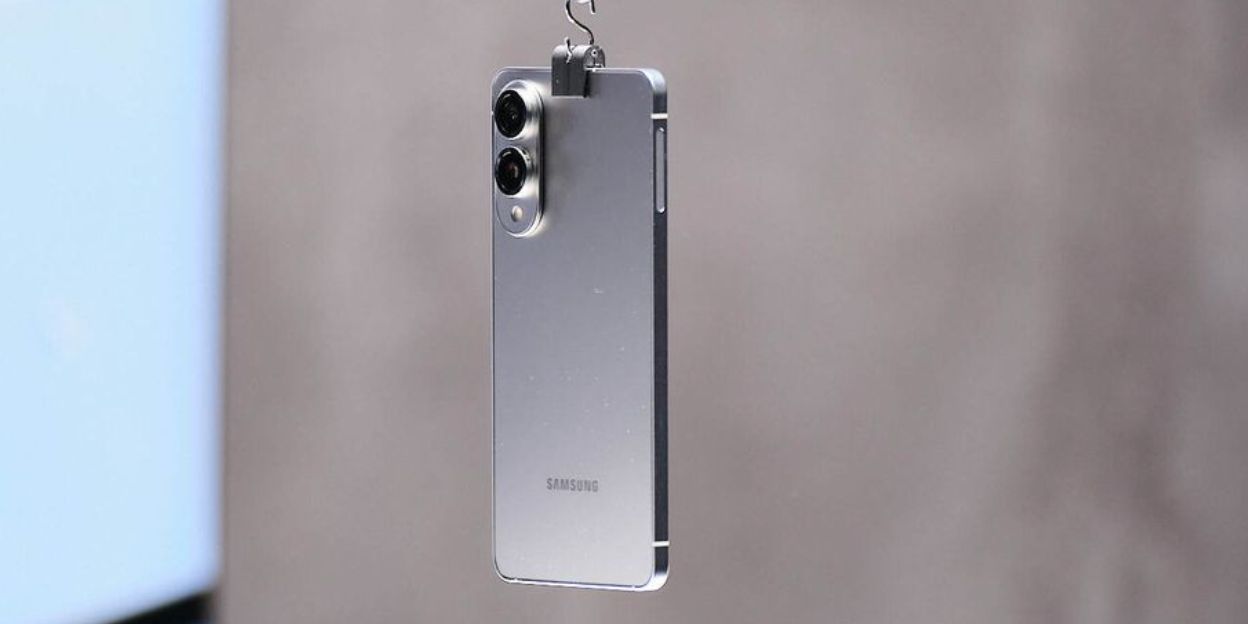 Penampakan Galaxy S25 Edge, HP Samsung Slim yang Bikin Penasaran ...