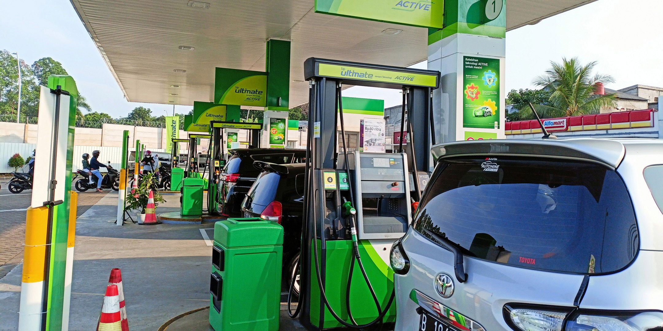 Harga Bensin BP 92 Naik Mulai 1 Oktober 2025, Kini Dijual Rp12.890 per ...