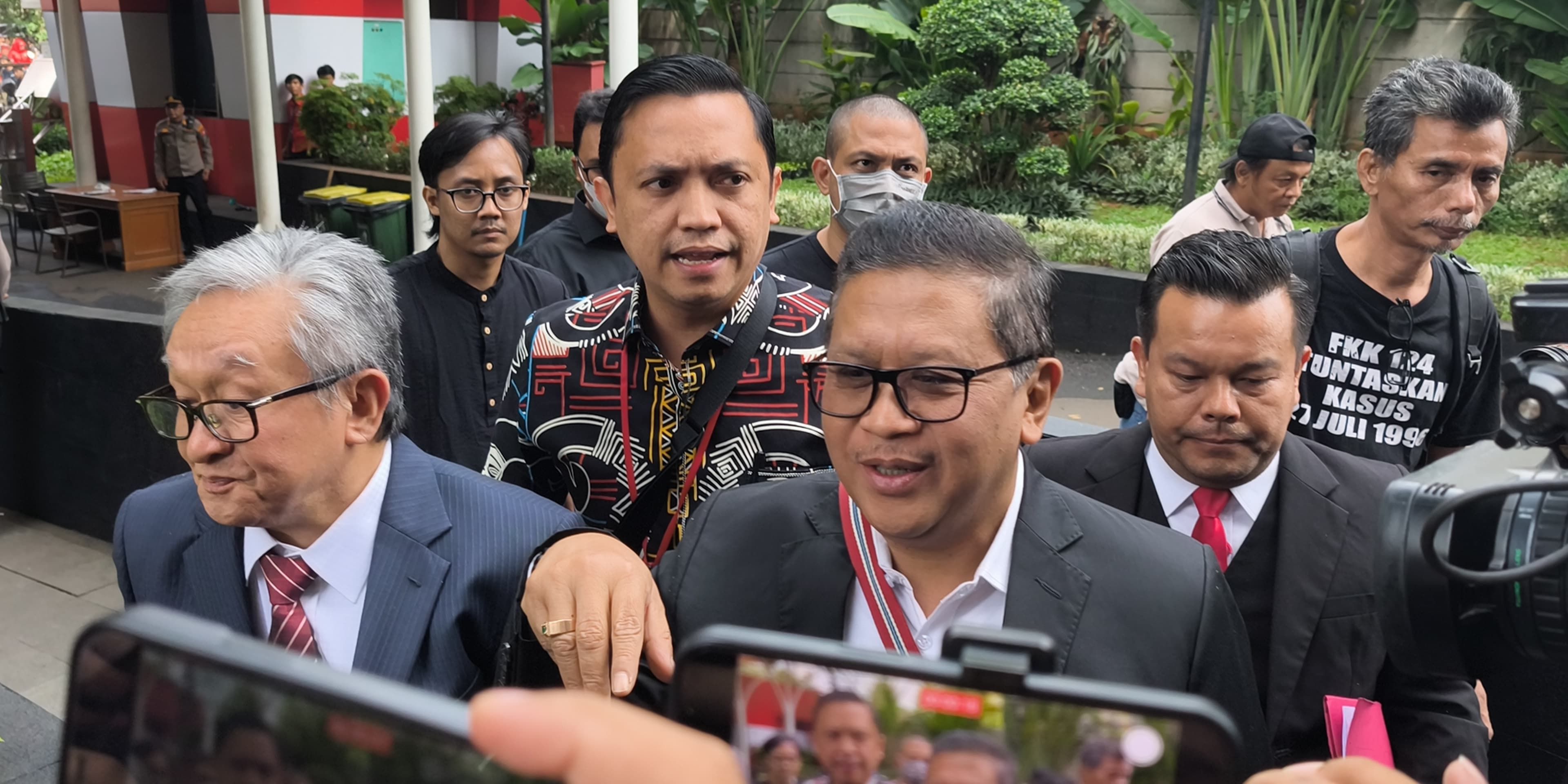 Hasto Ungkap Banyak Agenda Politik Jelang Diperiksa KPK, Singgung ...