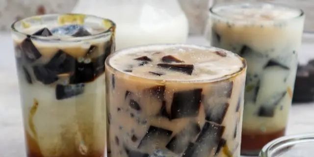 5 Resep Es Cincau Sebagai Takjil Segar dan Lezat, Cocok Jadi Pelepas ...