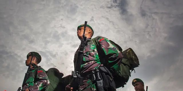 TNI Bantah Ada Prajurit Bekingi Perangkat Desa di Kebumen, Begini Duduk ...
