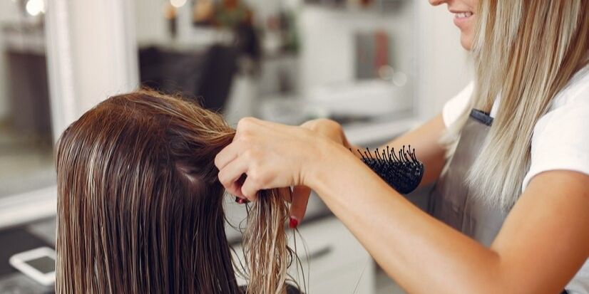 Tren Warna Rambut 2025 Dari Red Garnet hingga Sandy Beige, Pilihan ...