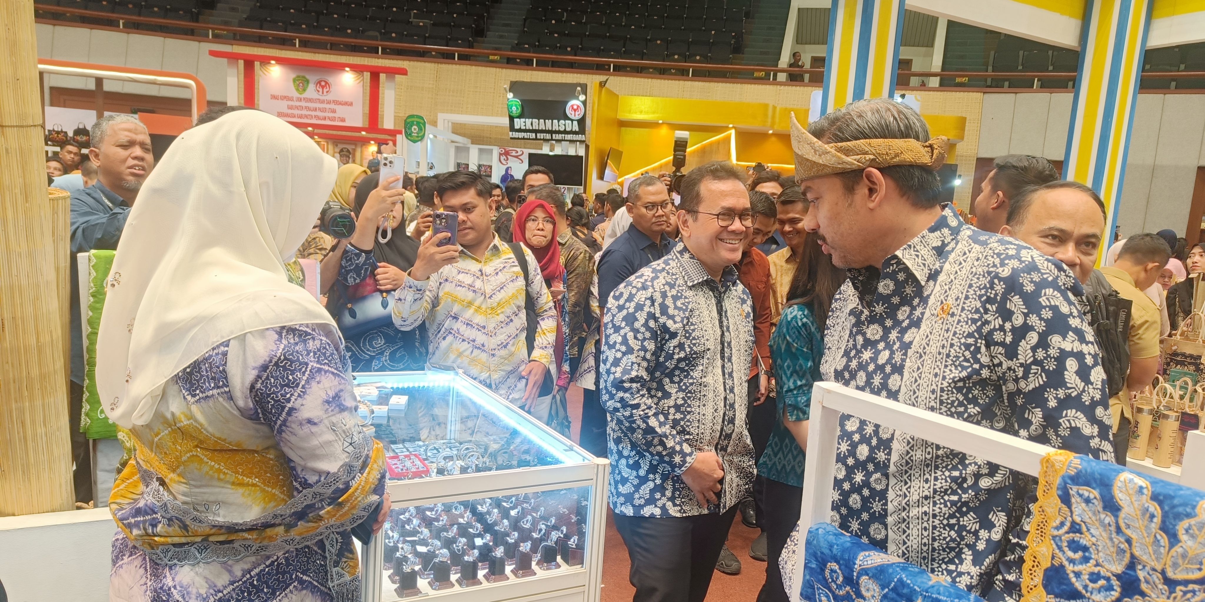 1.000 UMKM Jadi Peserta INACRAFT 2025, Siap Bukukan Transaksi Rp100 Miliar - merdeka.com
