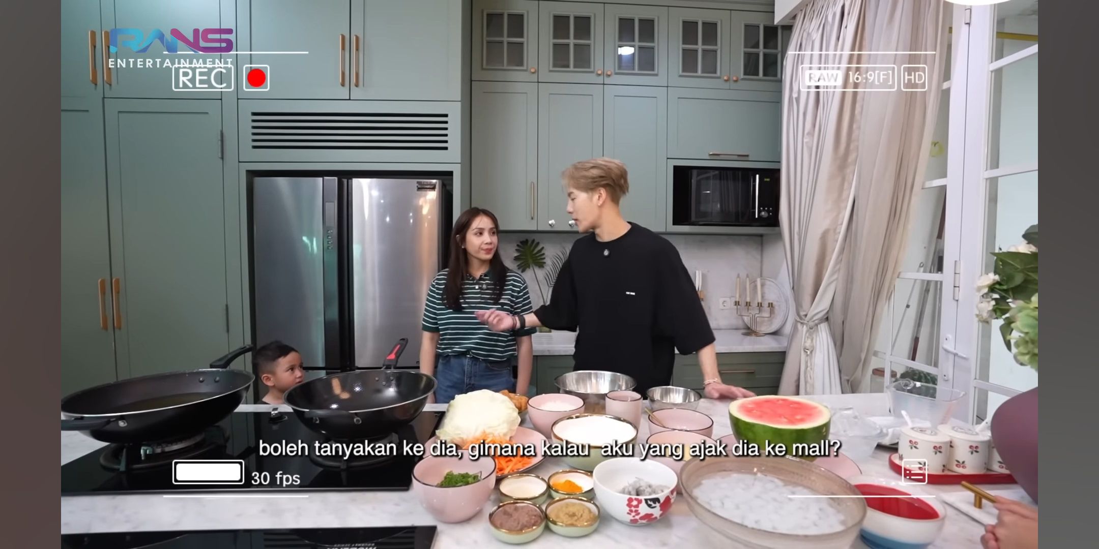 Momen Lucu Jackson Wang Kaget Mengetahui Tahun Lahir Nagita Slavina Saat Kunjungi Andara, Curi ...