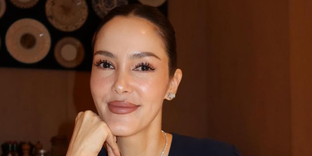 4 Potret Cathy Sharon Selalu Memukau di Usia 42 Tahun, Kunci dan ...