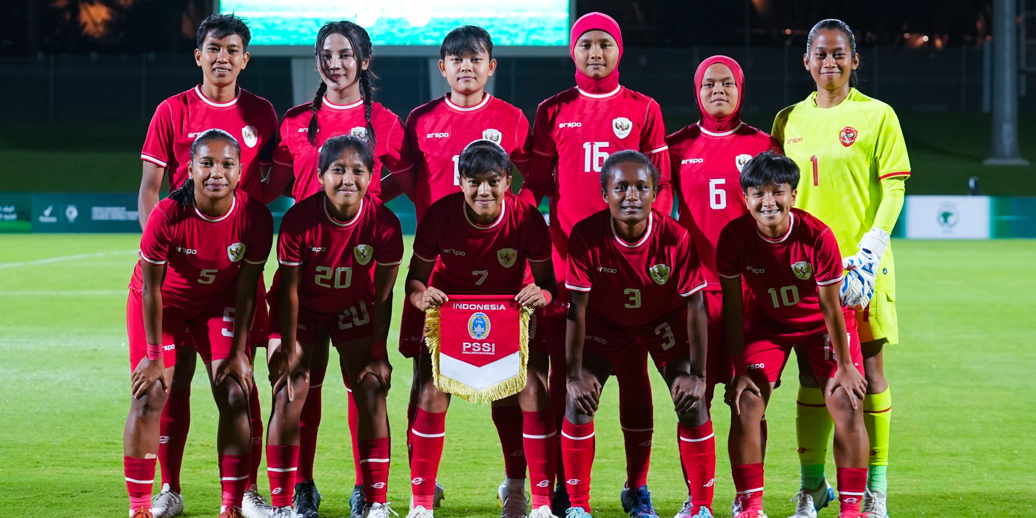 15 Pemain Timnas Wanita Indonesia Tercantik, Parasnya Curi Perhatian ...