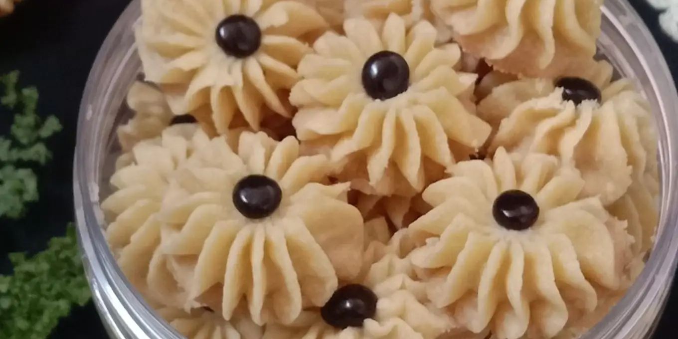 Cara Membuat Kue Semprit dengan 3 Bahan Tanpa Telur, Praktis untuk ...