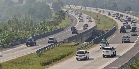 Pemudik Wajib Tahu! Ini Jadwal Ganjil Genap dan One Way di Tol Cikampek-Kalikangkung - merdeka.com
