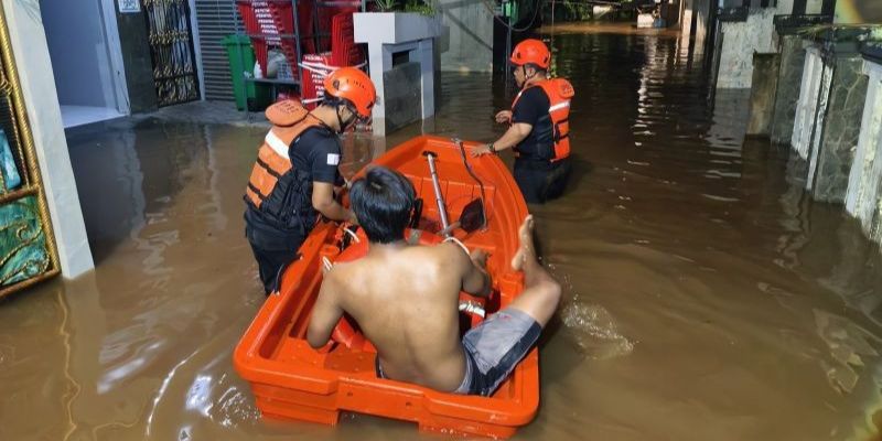 Daftar 71 RT di Jakarta Masih Terendam Banjir Hingga Pagi ini, Ketinggian Air Masih Ada yang 3 ...
