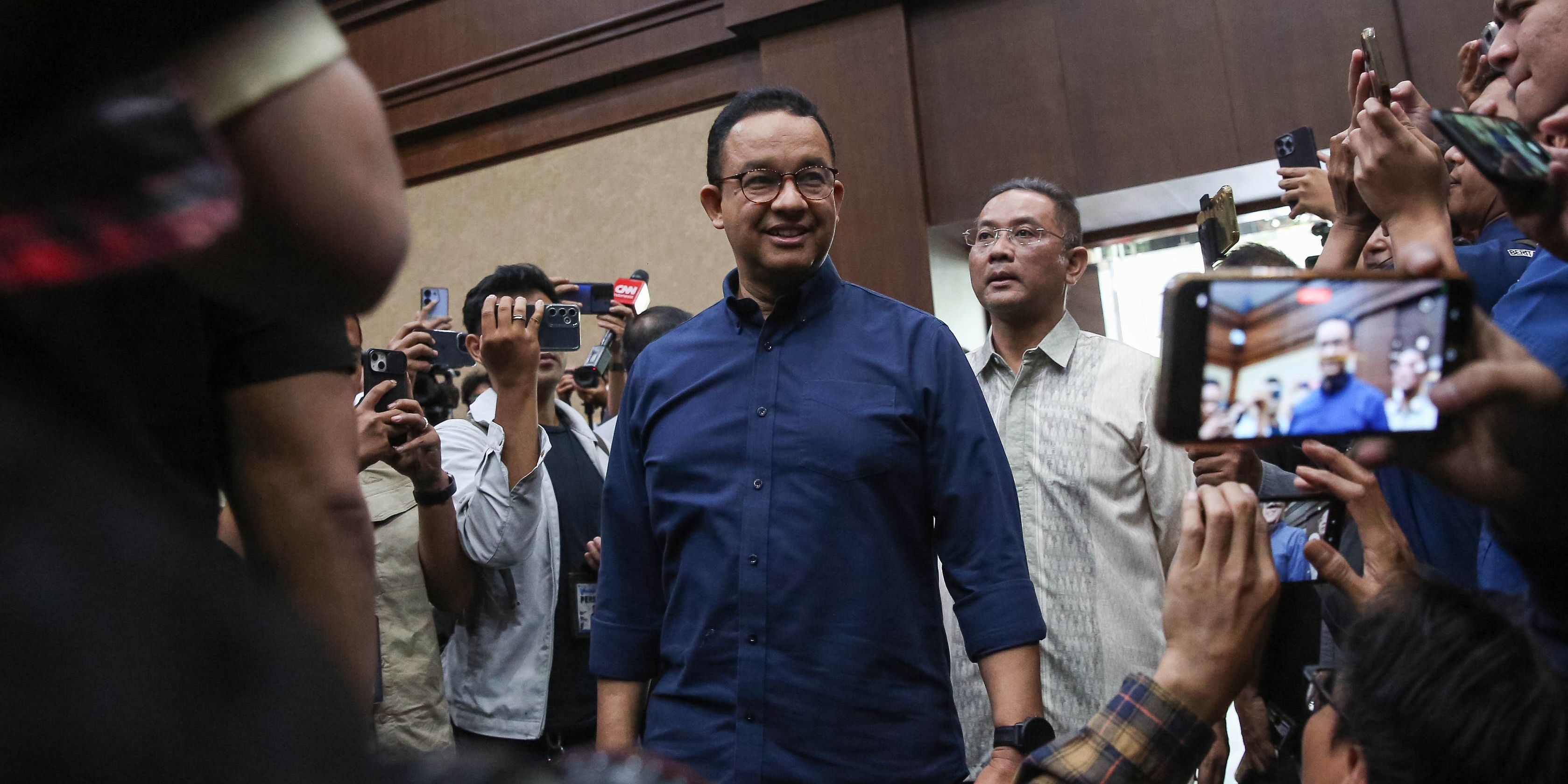 VIDEO: Kejutan Anies Baswedan Muncul Sidang Perdana Tom Lembong, Beri Pesan Menohok - merdeka.com