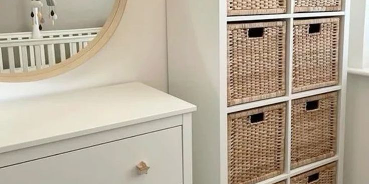 Inspirasi Rak Kayu Minimalis untuk Ruangan Lebih Rapi dan Estetik ...