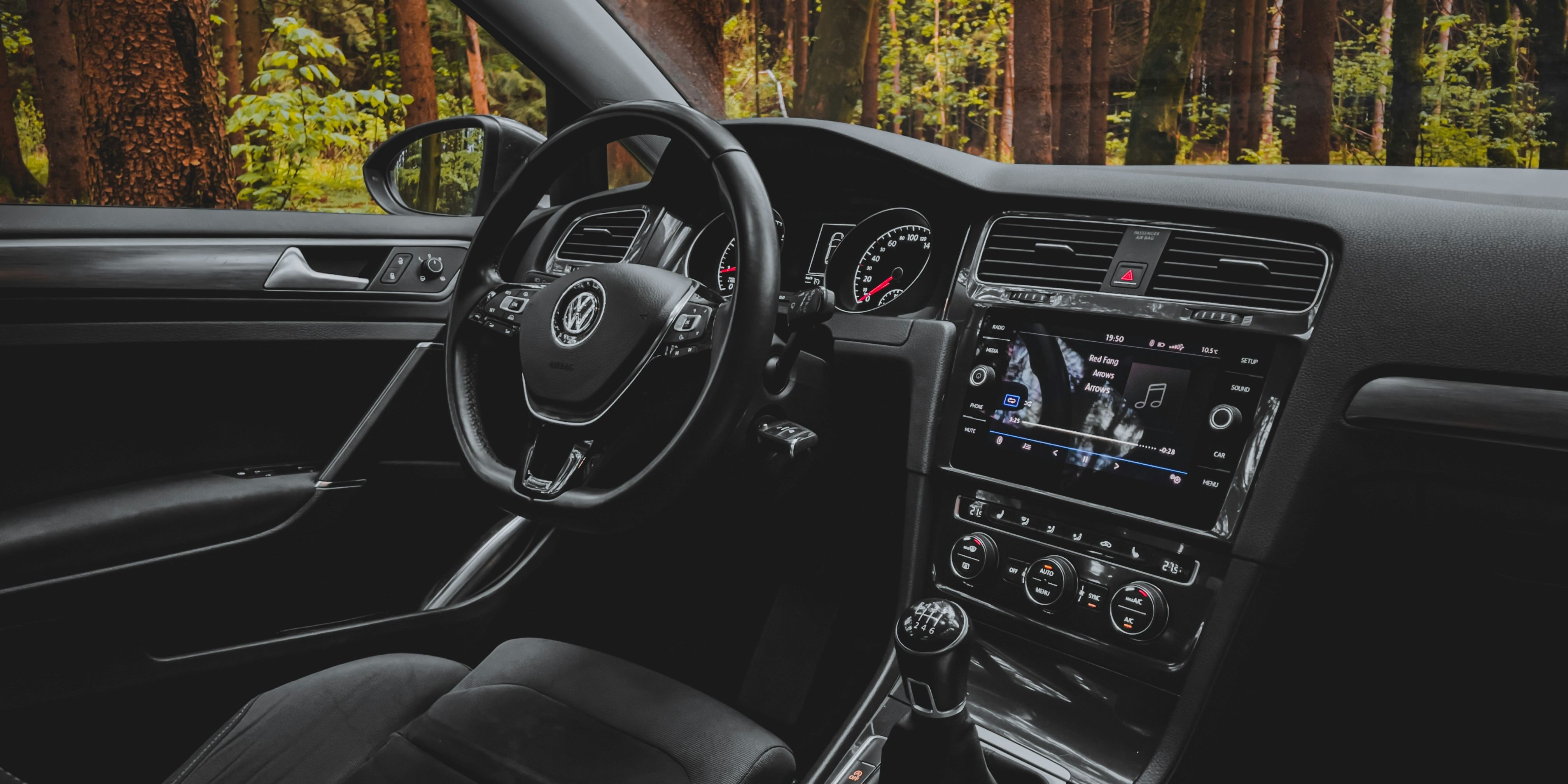 Mengenal Komponen-Komponen Dashboard Mobil - merdeka.com