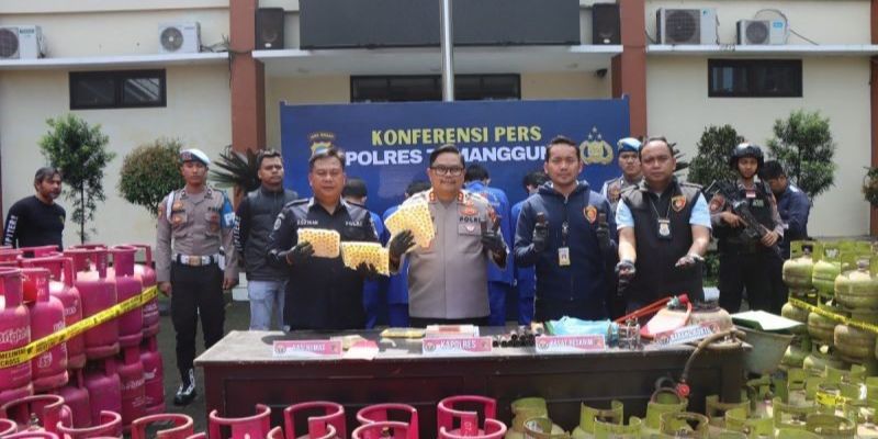 VIDEO: Jenderal Polisi Bongkar Modus Jahat Elpiji Oplosan di Jakarta, Rugikan Negara Capai Rp16 ...