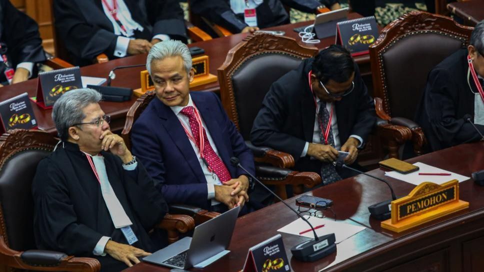 Ekspresi Gelisah Ganjar Pranowo Dengar Putusan MK Tak Temukan Bukti ...