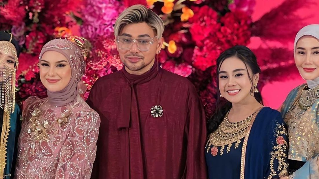 10 Gaya Artis di Pesta Ultah Irish Bella Tema Arabian Night, King ...