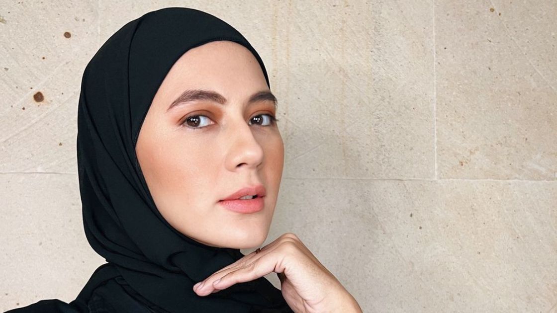 Paula Verhoeven Ungkap Alasan Putuskan Berhijab: 'Takut Mati sih' Paula Verhoeven Ungkap Alasan Putuskan Berhijab: 'Takut Mati sih'