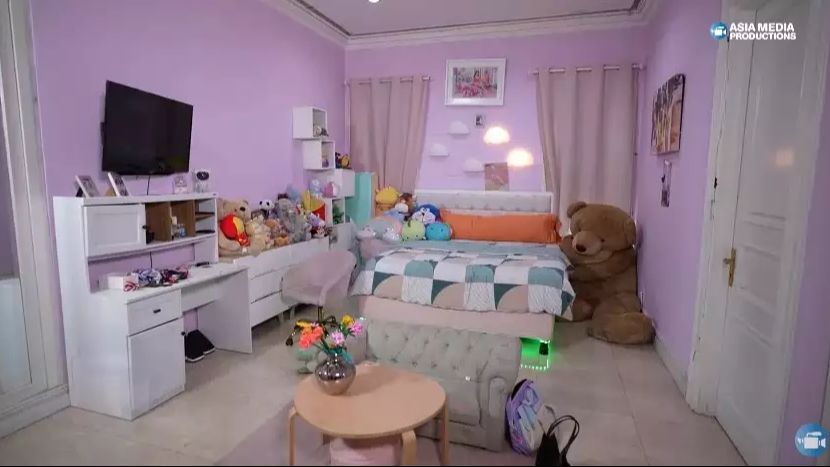 Tinggal di Istana Rp200 M, Intip 8 Potret Kamar Mikayla Anak Nia ... Tinggal di Istana Rp200 M, Intip 8 Potret Kamar Mikayla Anak Nia ...