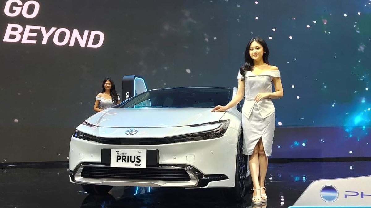 Deretan Mobil Hybrid Terbaru Toyota di GIIAS 2024, Ada All New Prius