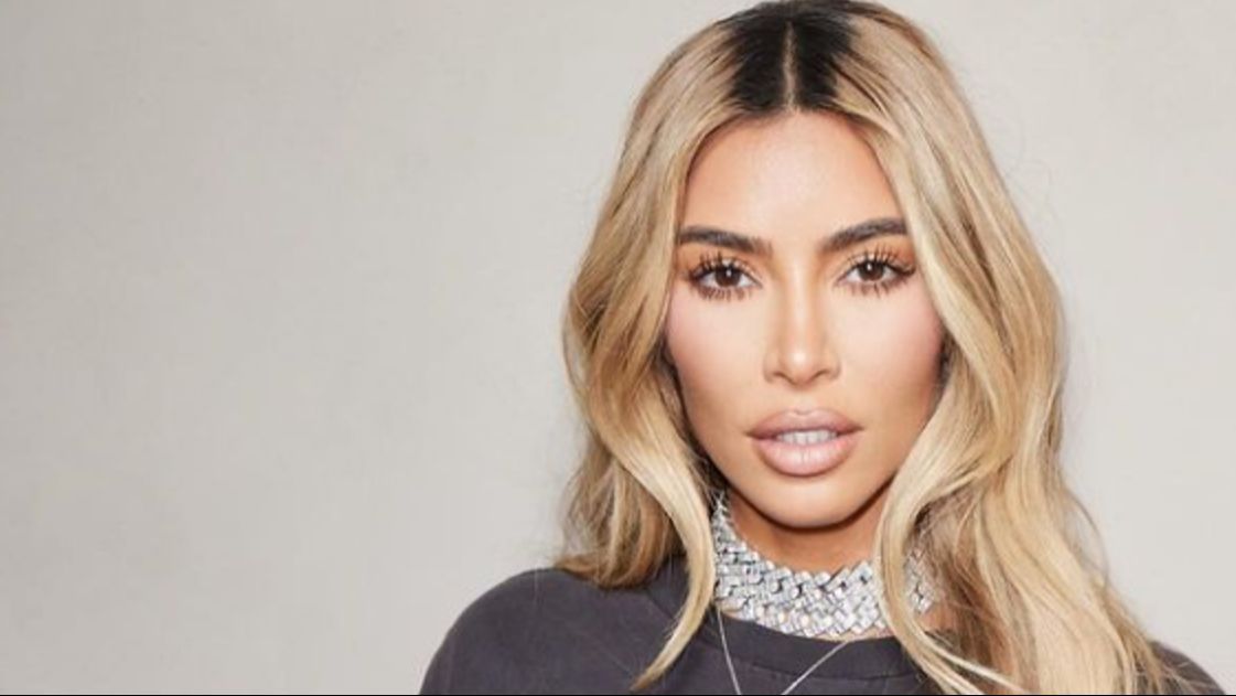 Bedah Tas Mini Kim Kardashian yang Dibanderol Rp465 Juta