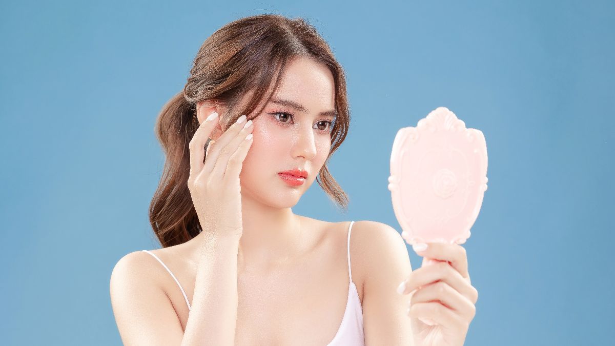 Wajah Kurang Menarik Setelah Pakai Makeup? Coba Trik Ini