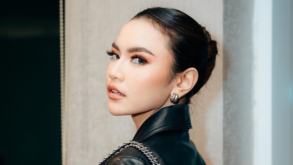 8 Potret Terbaru Mahalini Usai Diisukan Oplas Area Hidung ...