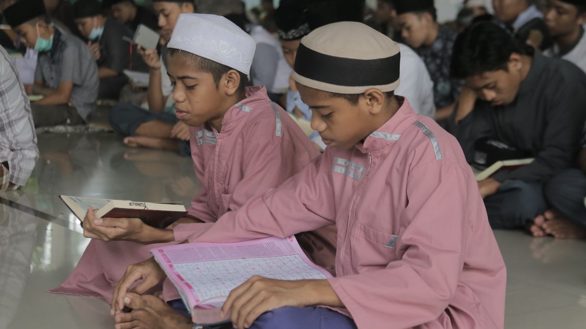 Pengertian Idul Yatama atau Hari Raya Anak Yatim, Lengkap dengan Doa ... Pengertian Idul Yatama atau Hari Raya Anak Yatim, Lengkap dengan Doa ...