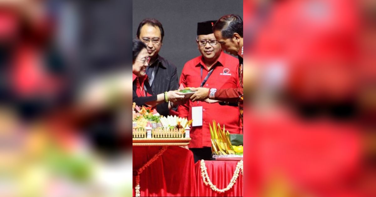 CEK FAKTA: Hoaks Jokowi Gantikan Megawati sebagai Ketum PDIP