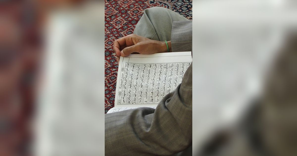 Keutamaan Surat At-Thalaq, Ayat ‘Seribu Dinar’ Pembuka Pintu Rezeki dan ... Keutamaan Surat At-Thalaq, Ayat ‘Seribu Dinar’ Pembuka Pintu Rezeki dan ...