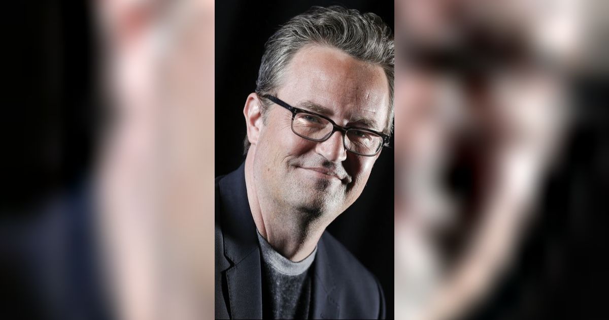 Matthew Perry's Funeral on Friday, Attended by Friends Costars ... Matthew Perry's Funeral on Friday, Attended by Friends Costars ...