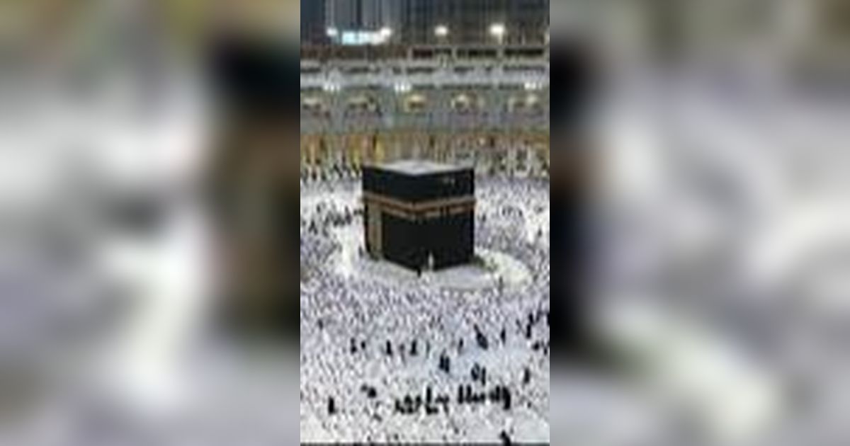 Heboh Jemaah Haji Asal Makassar Pakai Baju Lapis 15, Ternyata Ini Alasannya