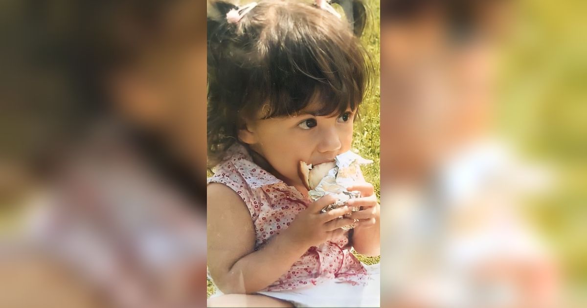 Anak Perempuan Ini Jadi Artis Terkenal, Pernah Pacaran dengan Aktor ...