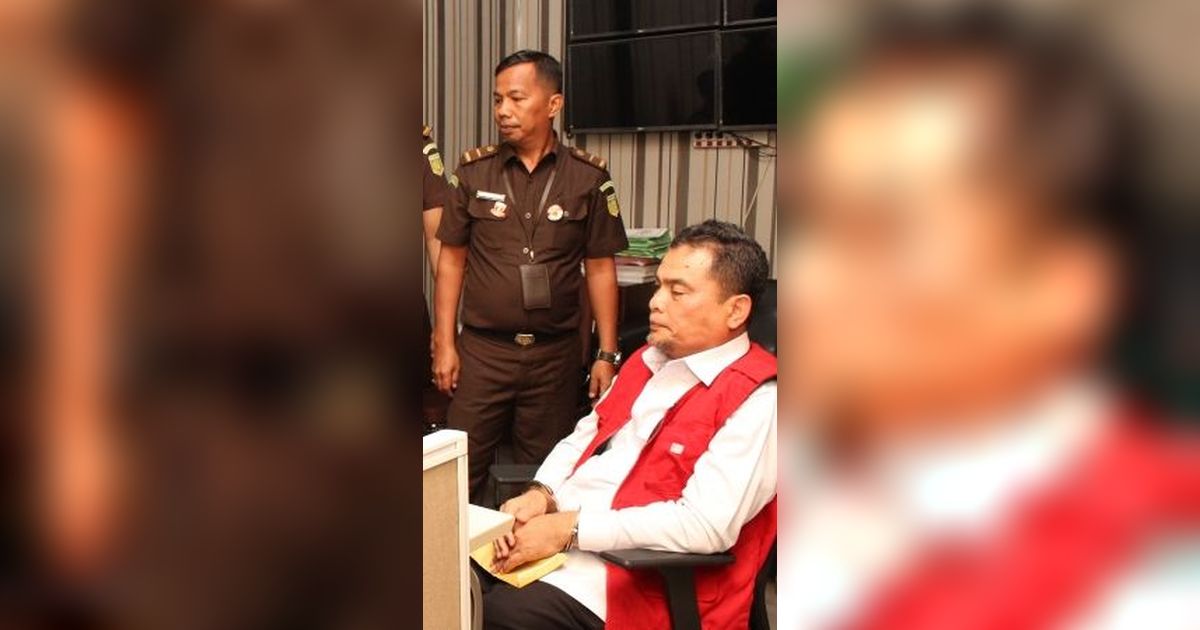 Kadis Kesehatan Sumut Ditahan Tim Penyidik Terkait Perkara Korupsi APD Covid-19 Tahun 2020