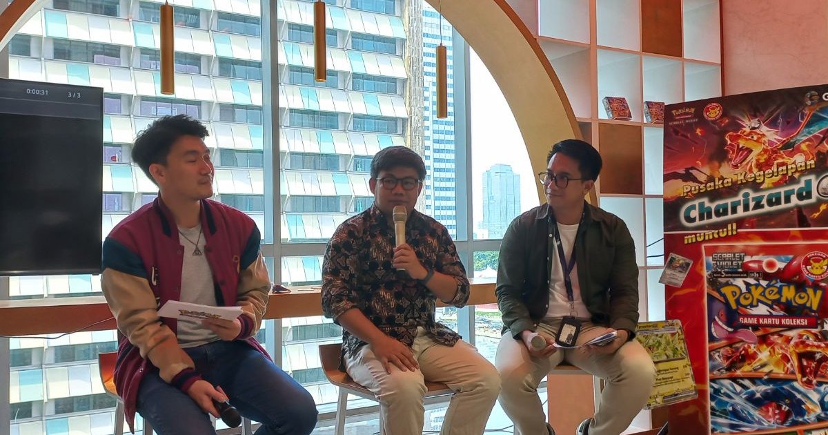 Pokèmon Game Kartu Koleksi Kilau Hitam Rilis Eksklusif di Indonesia, Charizad EX Jadi Incaran