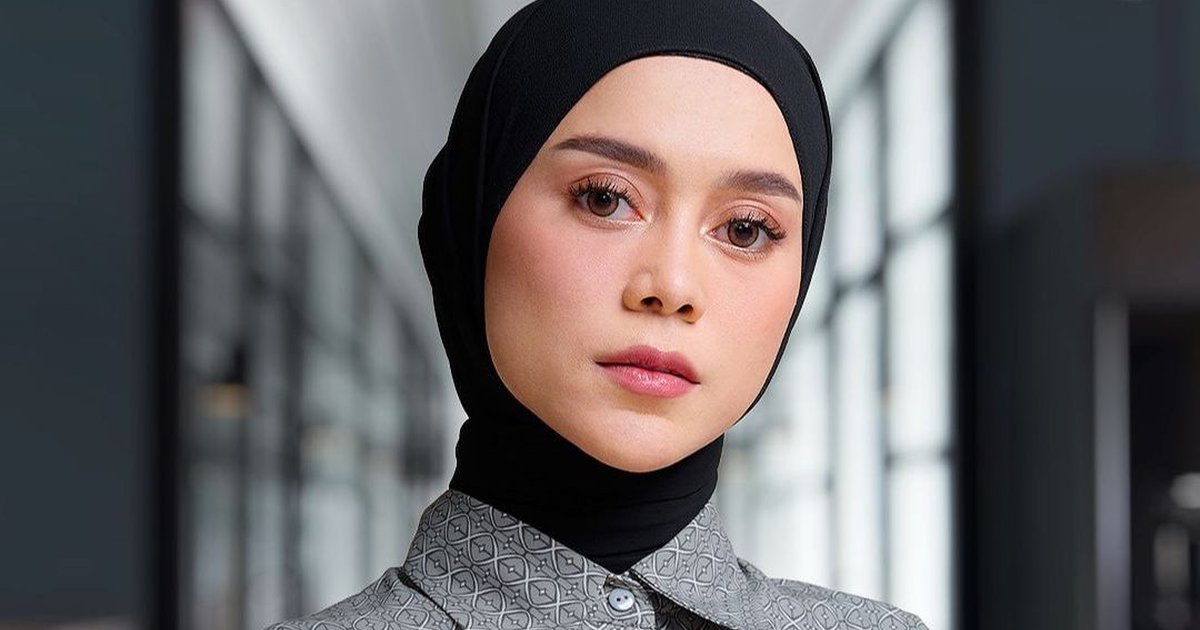 Punya Wajah Mirip Lesti Kejora, MUA Ini Recreate Makeup yang Hasilnya ... Punya Wajah Mirip Lesti Kejora, MUA Ini Recreate Makeup yang Hasilnya ...
