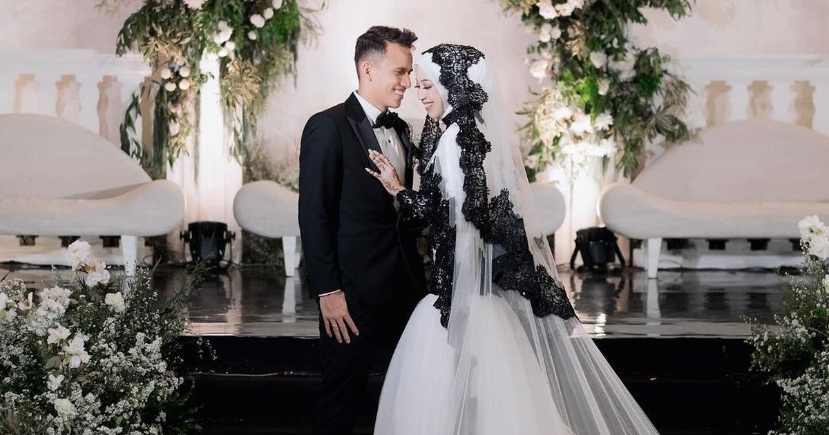 7 Potret Artis Indonesia Menikah dengan Pesepak Bola, Terbaru Adiba Khanza