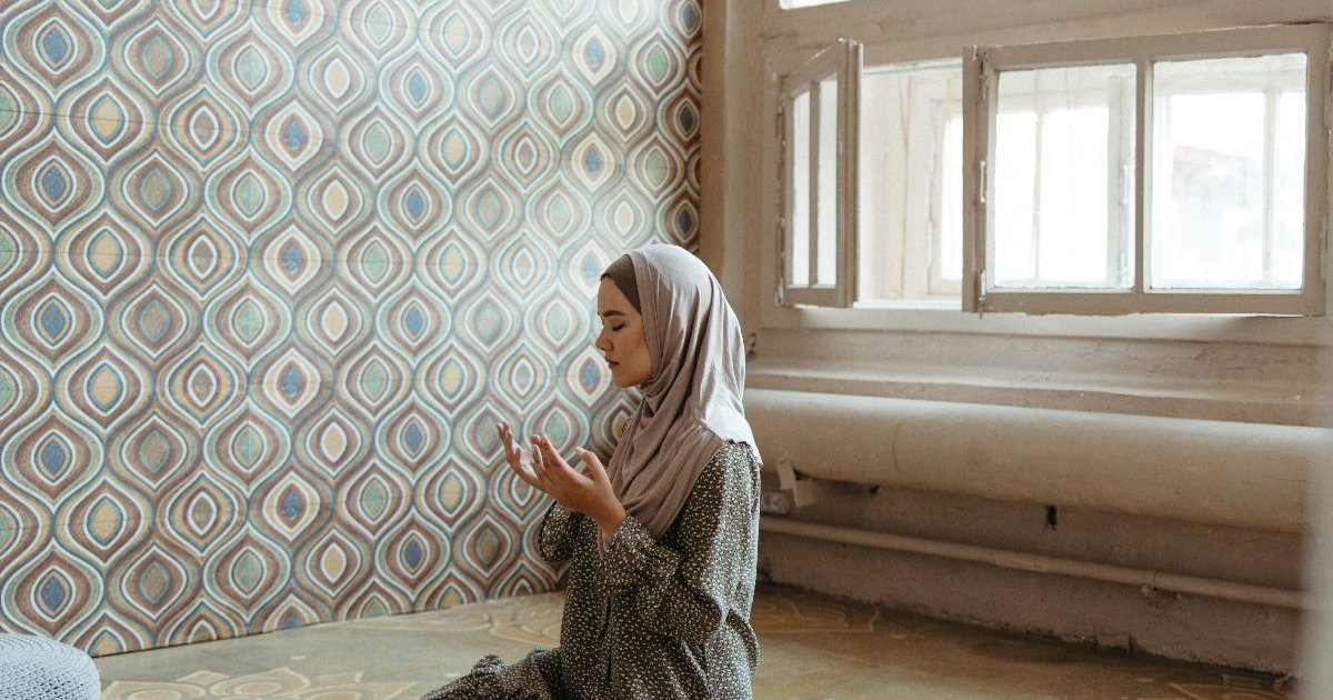 10 Cara Mensyukuri Nikmat Allah yang Mudah Dilakukan dalam Kehidupan Sehari-hari, Lengkap dengan ...