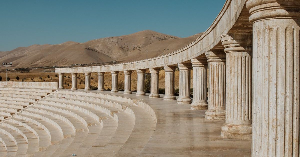 Kisah Kerajaan Hirah dan Pengangkatan Nabi SAW Menjadi Rasul