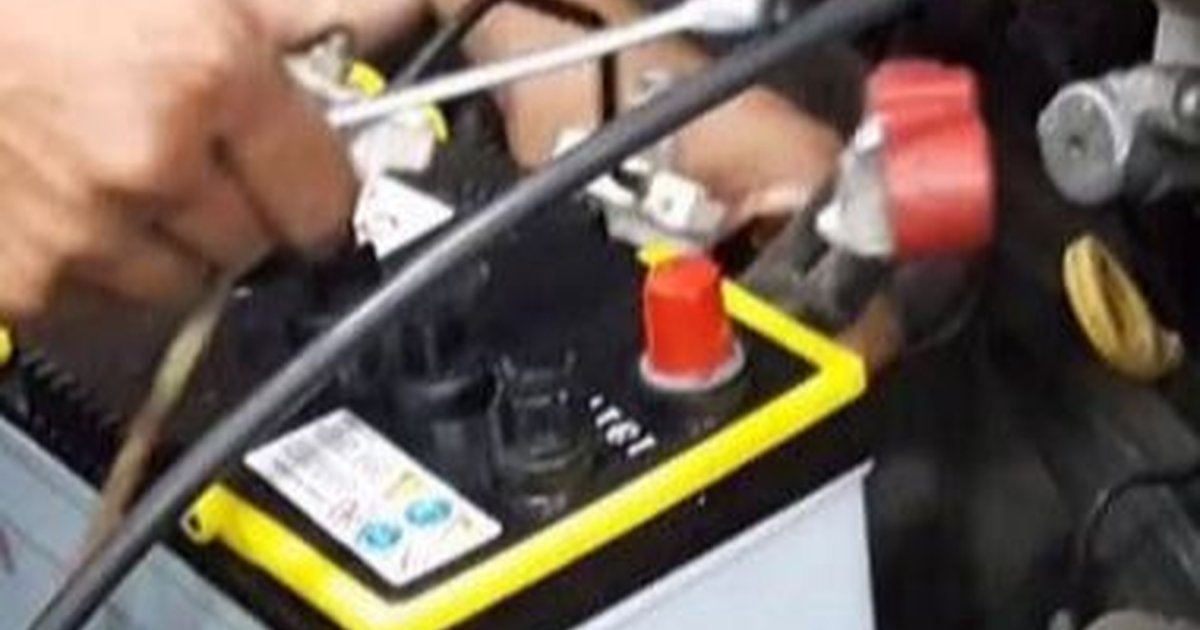 7 Cara Melepas Aki Mobil Injeksi yang Benar dan Aman Beserta Cara Memasangnya Kembali - Tips ...